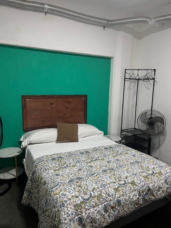 Steps To Nightlife And Marina Bed + Sofa Bed - Cabo San Lucas