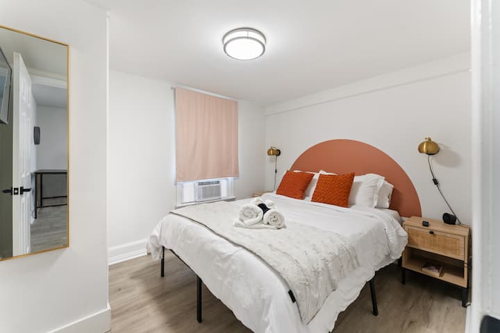 Convenient & Spacious Apartment Over Espresso Shop - Fredericksburg, VA