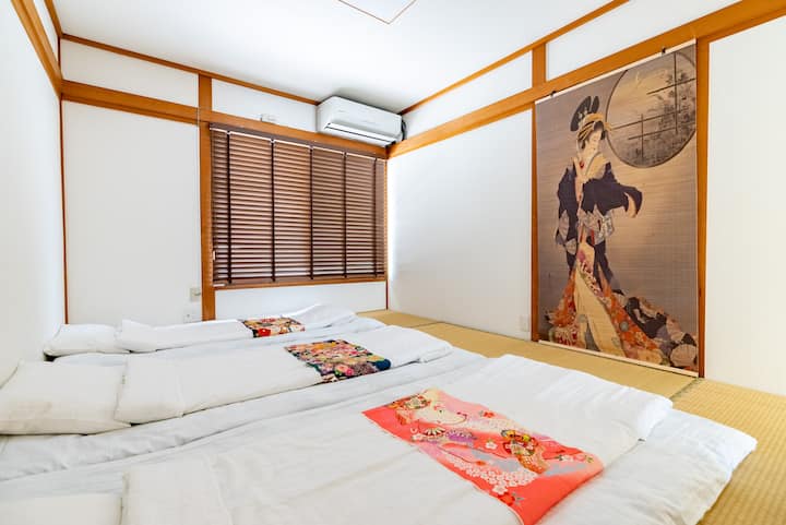 10月残り僅か・位于市中心四条西院、交通便利，最大可入住9人、3寝室、卫生間2個、浴室2個 - Kyoto