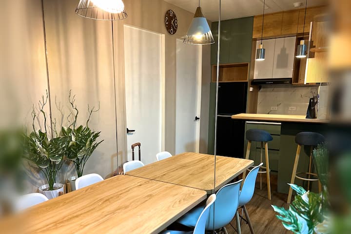 Bahay Kúbo — 2br Condo In Banilad, Mandaue City - Mandaue City