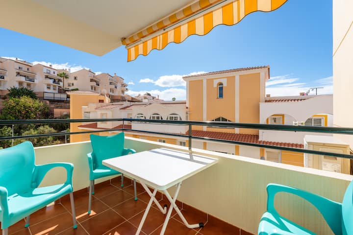 Cozy, 2 Bedrooms And Free Parking - Rincón de la Victoria
