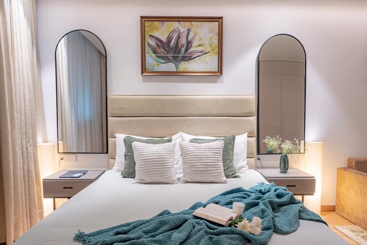 Premier Suite In Joystreet - Gurugram