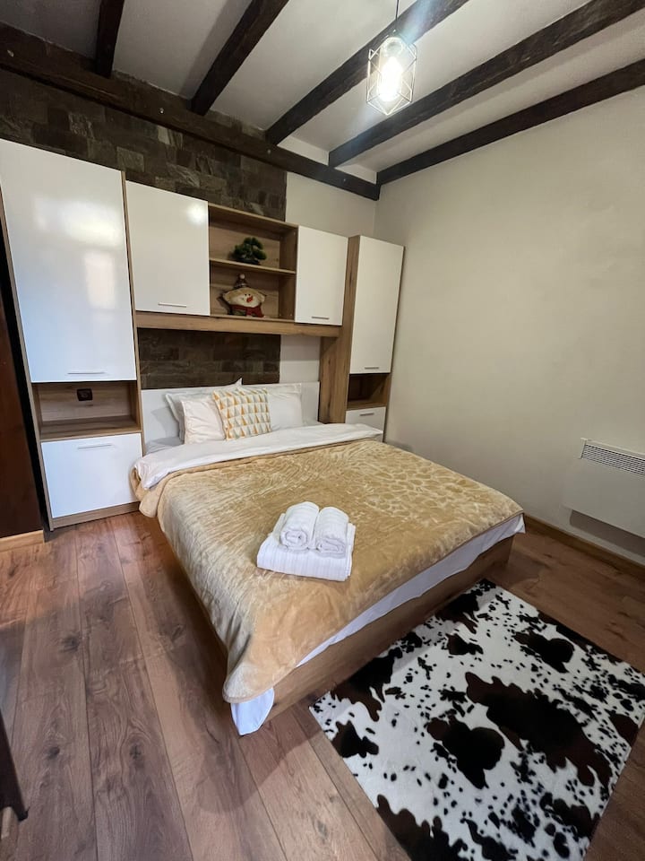 Snow White, Private Wifi, Free Parking - Bansko