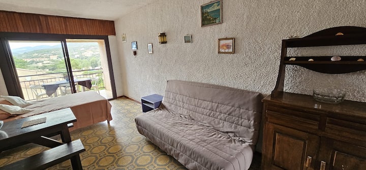 Appartement Lumineux, Balcon Vue Mer, Accès Plage - Cargèse
