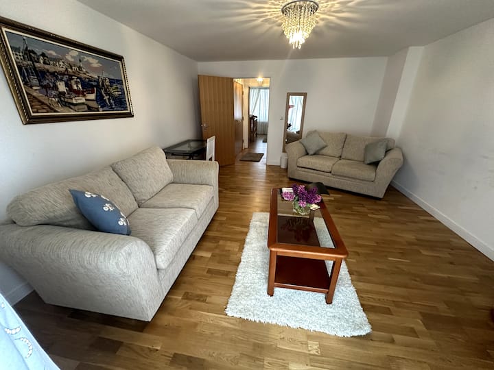 Beautiful Family Town Home With Private Park - Whitstable
