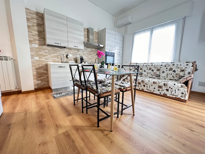 [Ristrutturato, Con Parcheggio Riservato] Lunahome - Sanremo