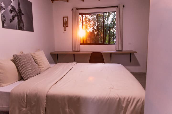 Dúplex Con Vista Boscosa/parking - Medellín