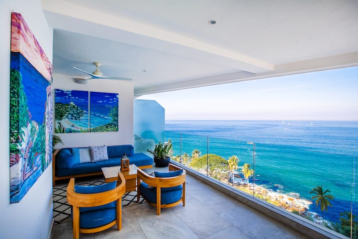Exclusive Oceanfront Retreat W/ Resort Amenities - Puerto Vallarta