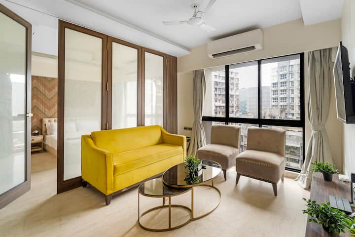 Tuscany | Stylish 1 Bhk In Prime Gated Bkc Spot - Mumbai
