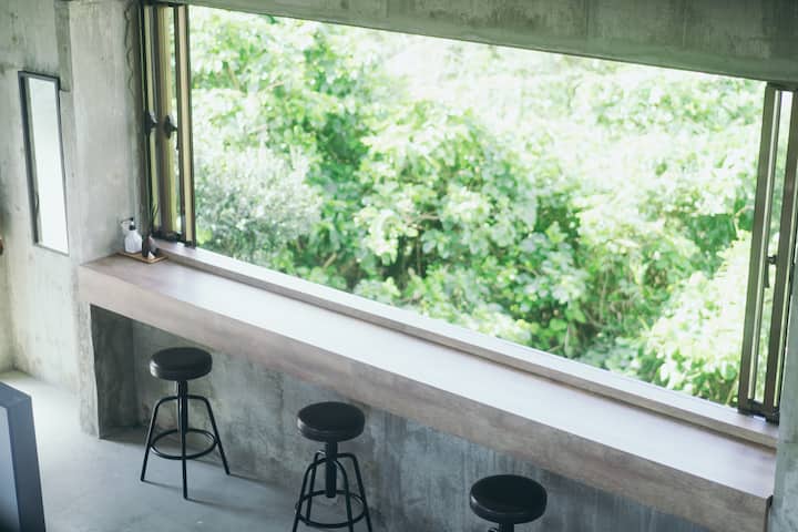 【Atelier Hyakuna】南城市百名/オーシャンビュー/元アトリエをフルリノベーション - 南城市