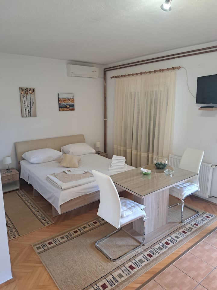 Studio Apartment Stancic Zeleni - Stari Grad