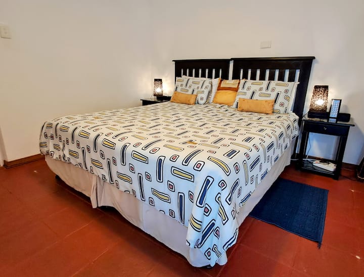 Spacious Poolside Suite In Kloof - Kloof