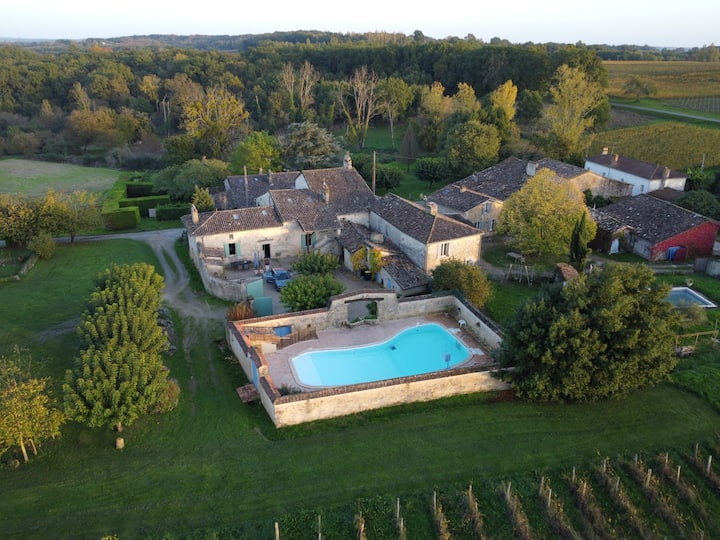 Gite Avec Piscine Entre Dordogne Et Saint-émilion - Dordogne