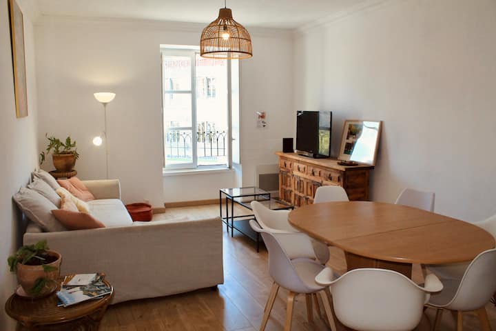 Vue Rivière Imprenable, 2 Chambres, Centre-ville - Besançon