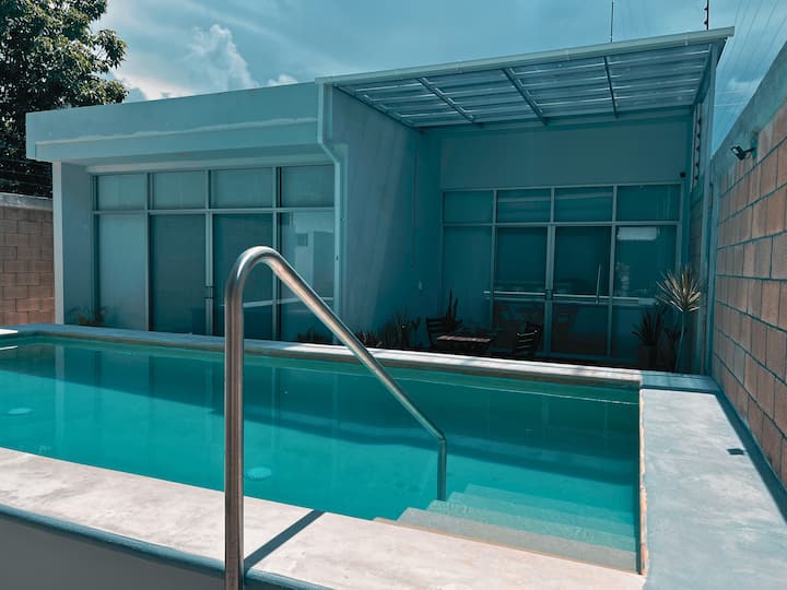 Casa Nueva Con Alberca Privada - Cancún