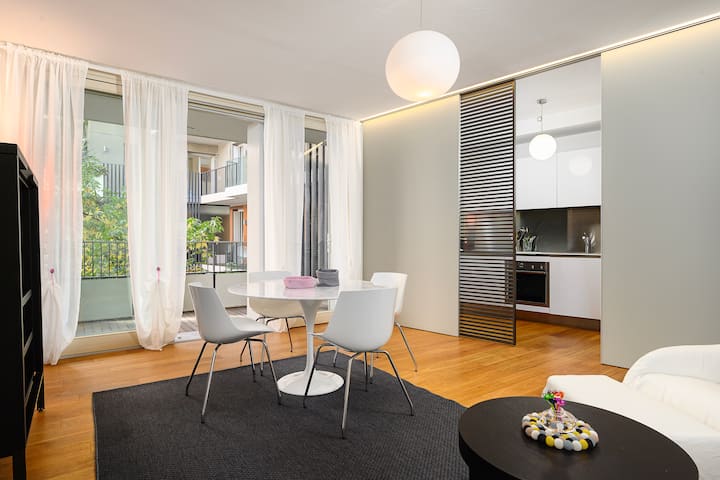 Aurora Luxury Prestigious & Bright Apartment Milan - Milan