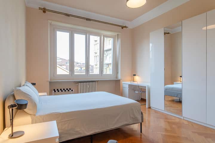 San Tommaso, Luxury, 4 Rooms By Happyhostorino - Torino