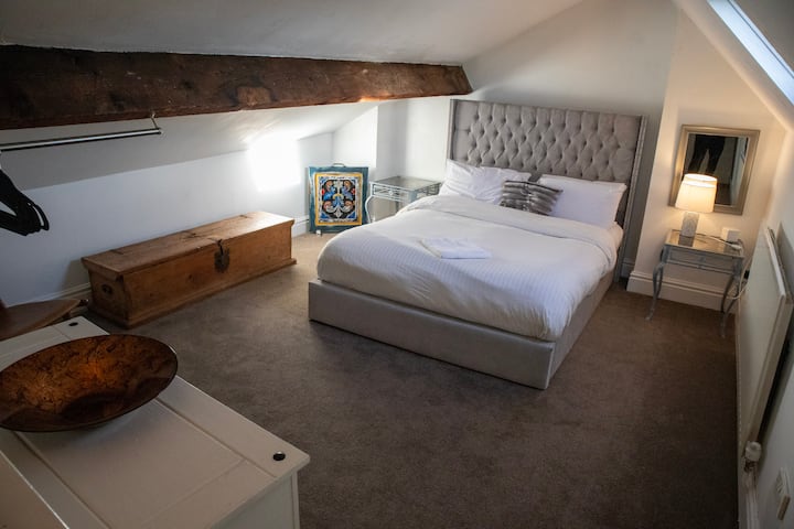 Stylish & Comfy - 6br - Sutton Coldfield