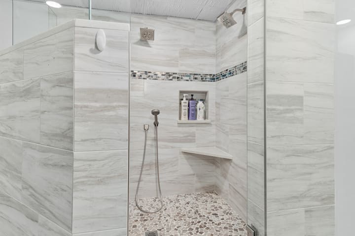 Well Equipped Studio: Near Dining-coffee-purdue - Fort Wayne, IN