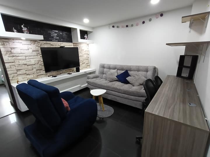 New Apt Near Airport, Near Med Plus+wifi+coworking - Bogotá