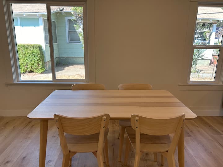 Oakb | Caltech | Queen | Shared Bath | No Parking - Pasadena, CA