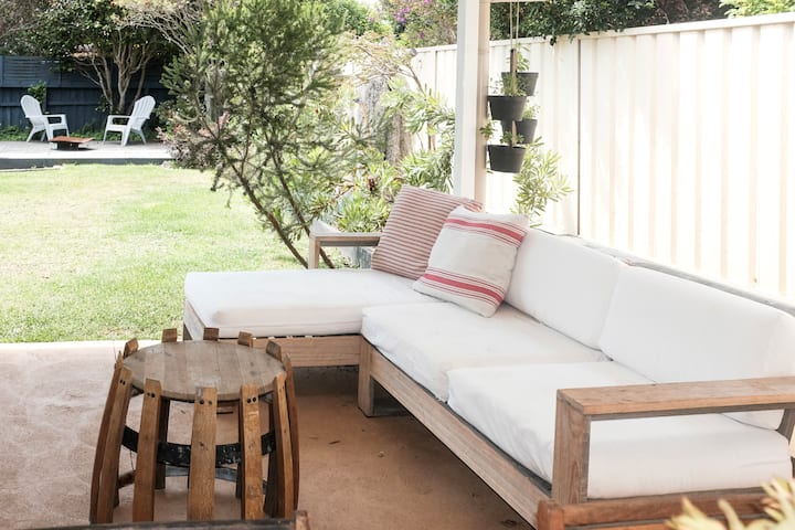 Outdoor Living Family Home & Walk To The Beach! - South Coast