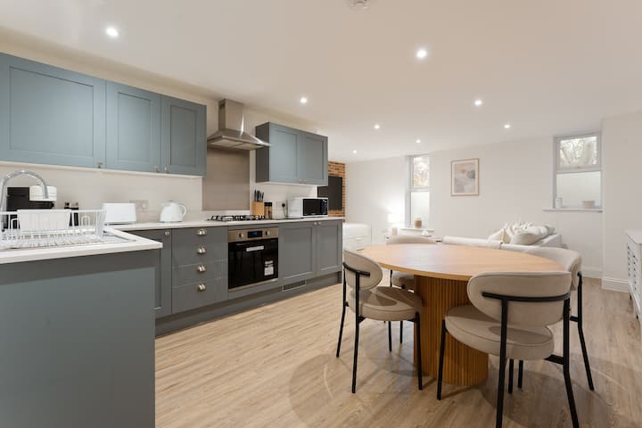Beach Vibes Garden Apartment - Bournemouth