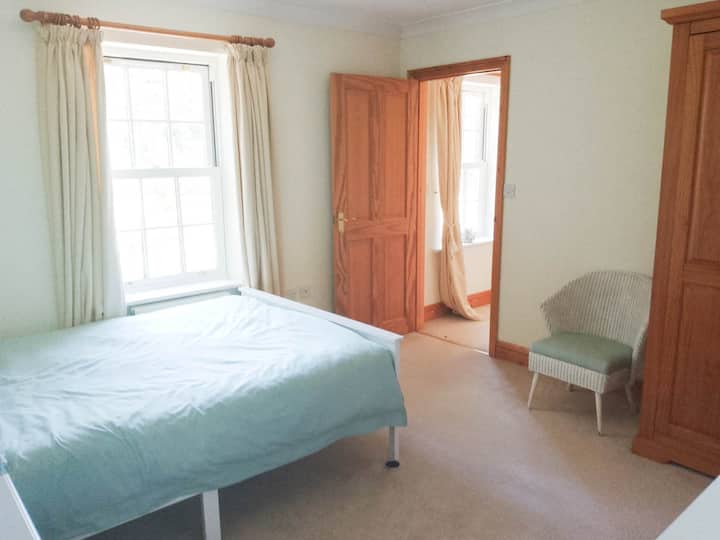 Double Ensuite Room In New Forest Cottage - Ringwood