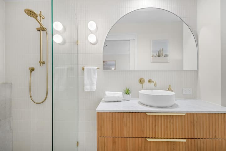Casa Tropicana - Boutique Self Contained Apartment - Mooloolaba