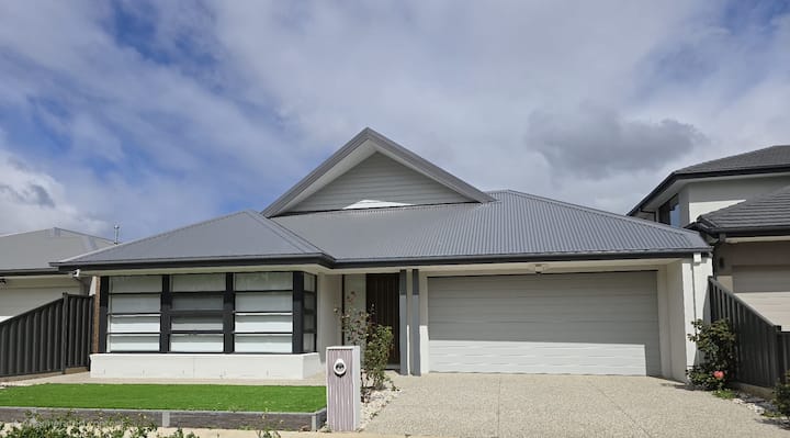 4-room Retreat - Family Friendly Edith - Werribee
