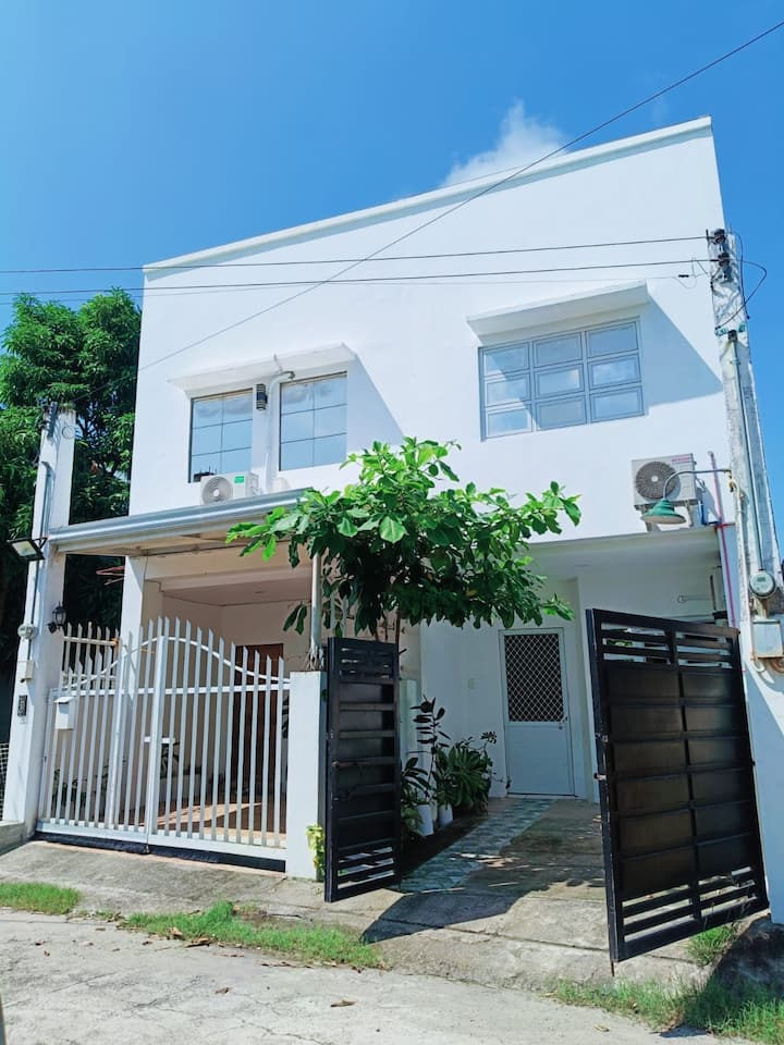 Cozy Guest House Near Beach - Dagupan