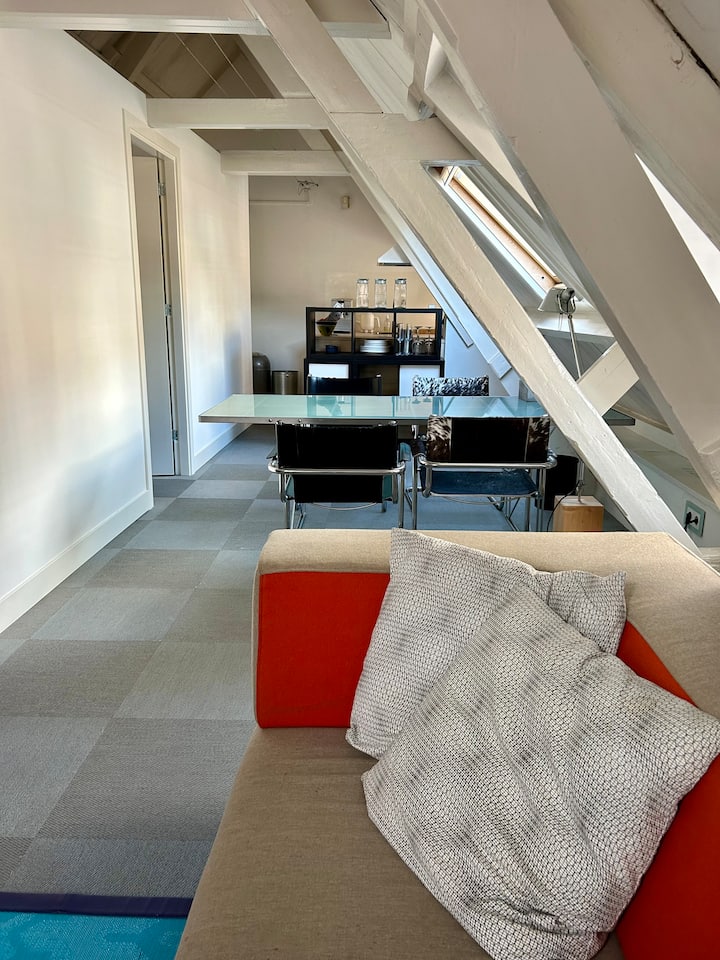 Studio Loft In 17 Eeuws Pand Dichtbij Amsterdam - Weesp