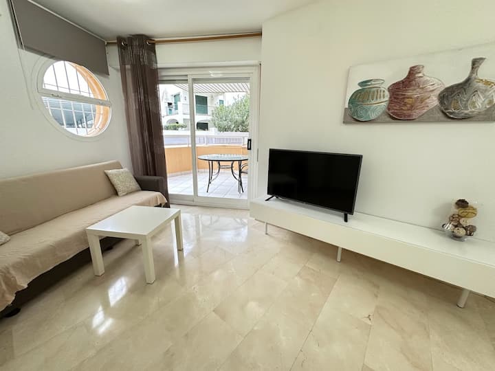 In Front Of The Sea And With A Pool! - Cambrils