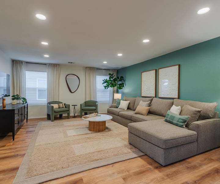 New! Spacious Clean 7 Min To Six Flags, La Cantera - サン・アントニオ, TX