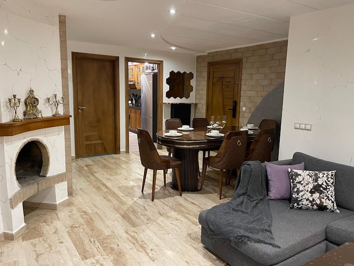 Spacious 3-bedroom Apartment In Maârif, Casablanca - 카사블랑카