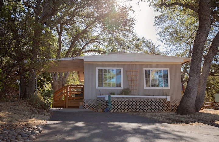Bright Airy Gold Country Home 2 - Sonora, CA