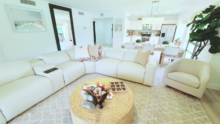 Poshpadz Luxe Hideaway Villa Pga National-sleeps 5 - Palm Beach Gardens, FL