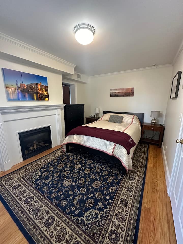Apartment In Downtown Portsmouth - Portsmouth, NH