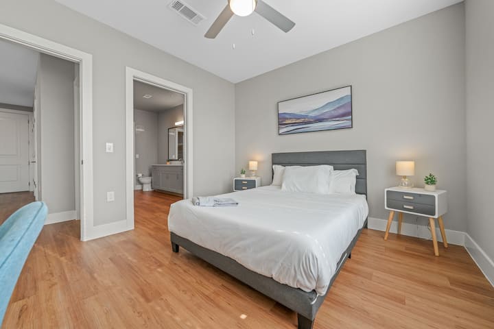 Appealing 2bd/2ba With Beautiful Pool In Fw - 포트워스