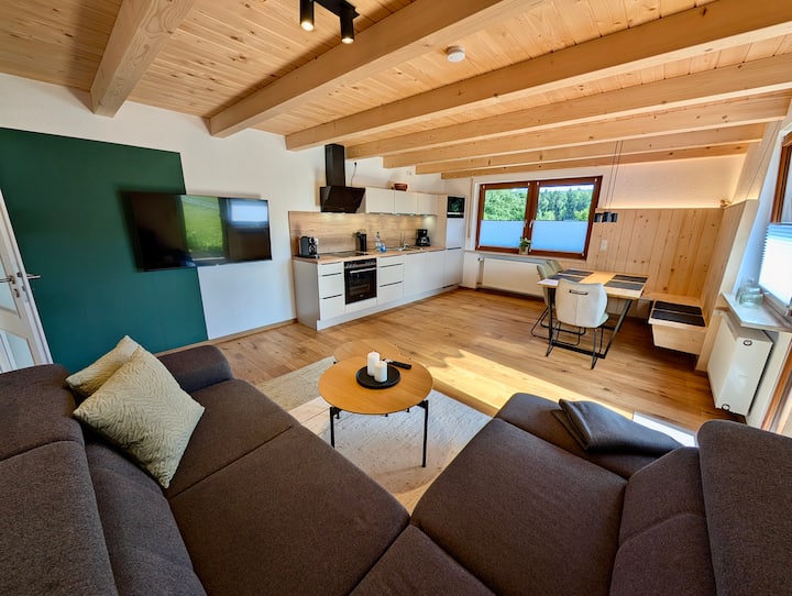 Große Wohnung  | 2sz | Sauna | 6 Personen | Garten - Neubau