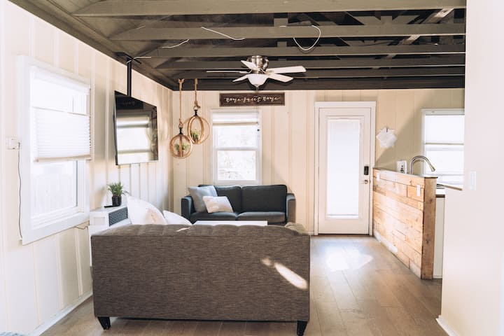 Tiny Canyon House In Hip Neighborhood - San Diego, CA