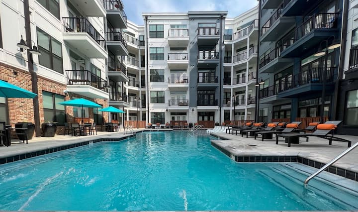 Luxury Suite•pool Balcony•2 King Beds•gym - Nashville, TN
