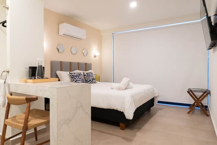 Colmena Hotel Los Cabos Marina - Cabo San Lucas