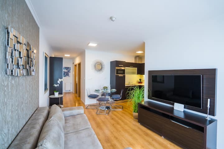 Mf Club 218 Gold7 - Wellness | Lake-view | Pool - Siófok