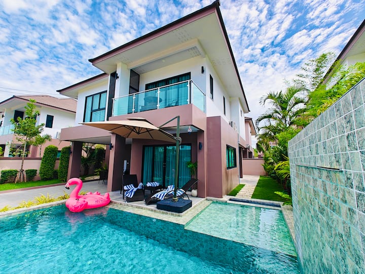 Your Dream Poolvilla In Pattaya/4bedroom/breakfast - Pattaya City