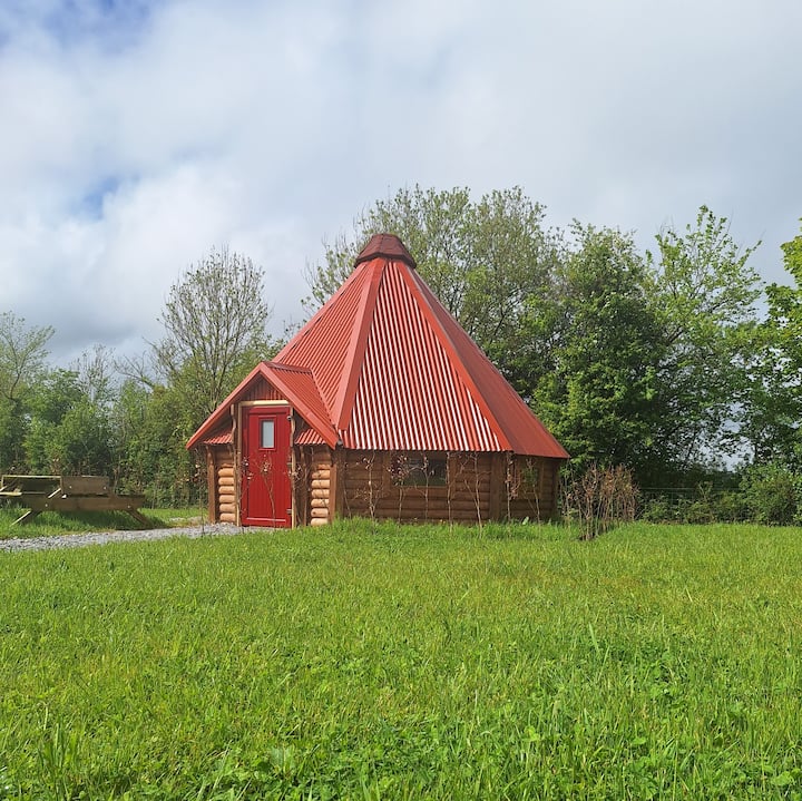 Teepee Cabin At Making Tracks - Roscrea