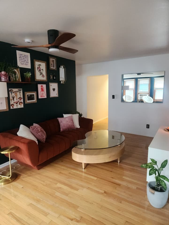 Vibn' - Des Moines, IA