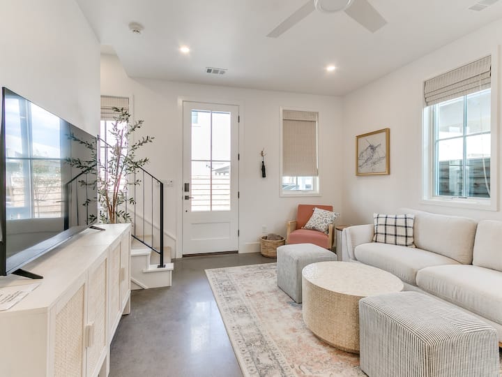 Wheels Up - A Cottage In A Walkable Community. - Oklahoma City