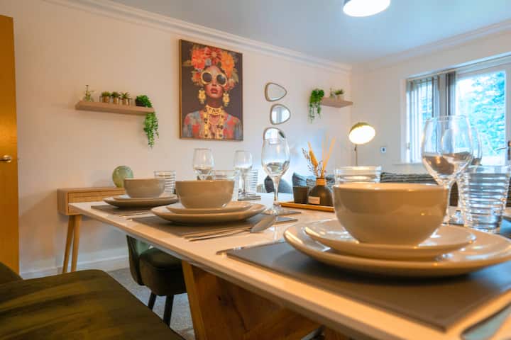 Runway House 5br Retreat W/ Balcony, Hs2 Jlr Nec - Guernsey