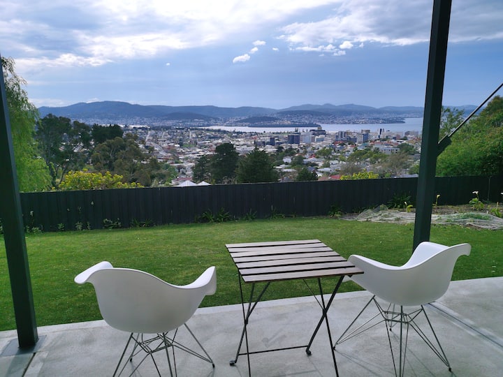 Hobart Retreat With Panorama City/harbour View - Hobart